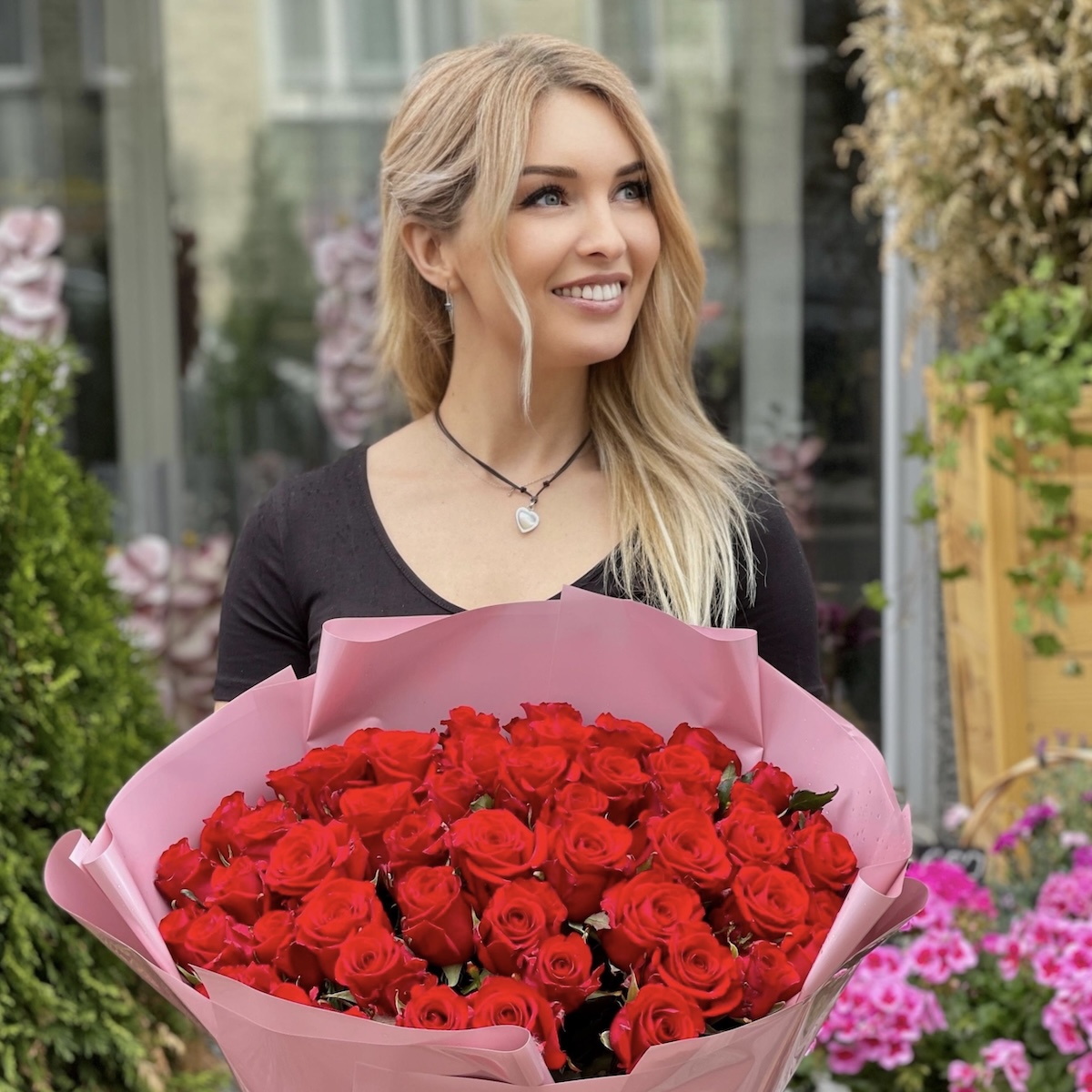 Orchids Dayman | Buy an orchid bouquet with delivery in Dayman | Low ...